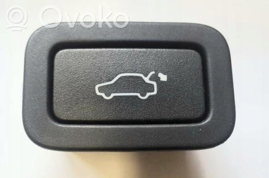 T4A7680 Jaguar XF X260 Bouton interrupteur ouverture du coffre, 37,61 ...