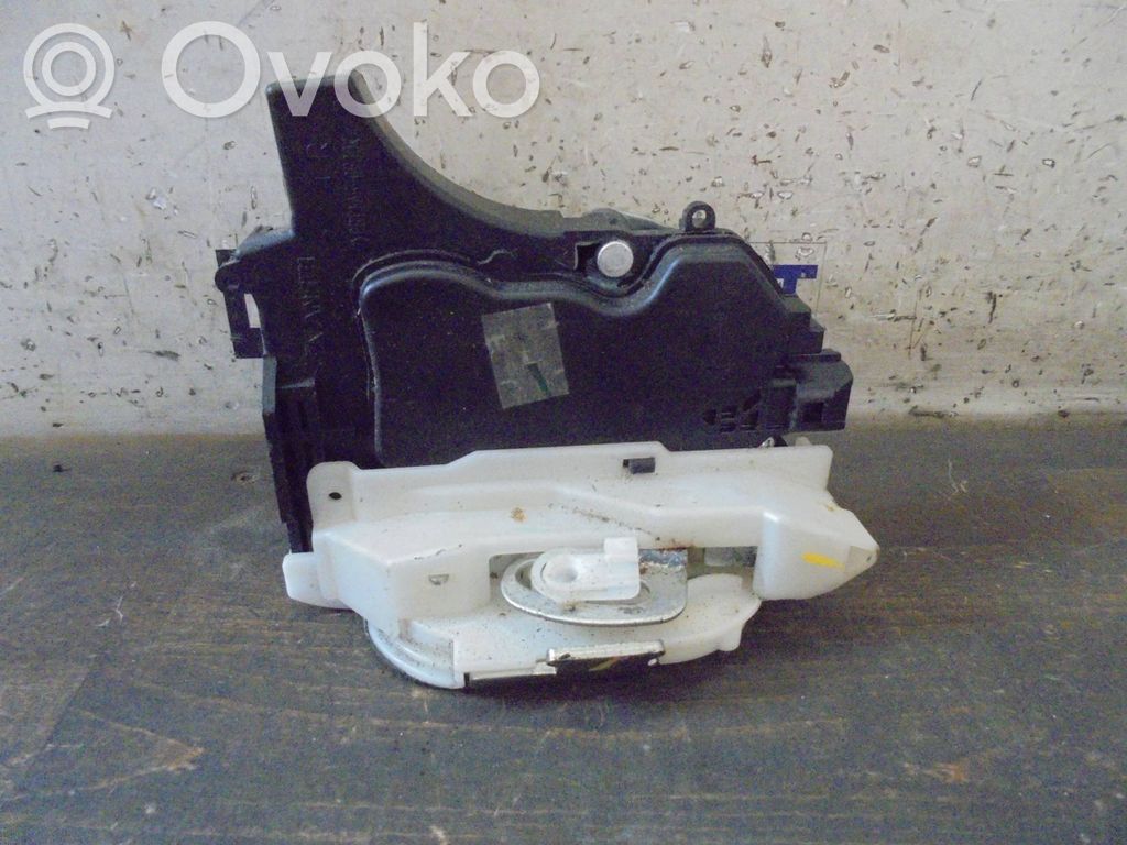 5745A094 Mitsubishi L200 Serrure de porte arrière, 45,00 € | OVOKO