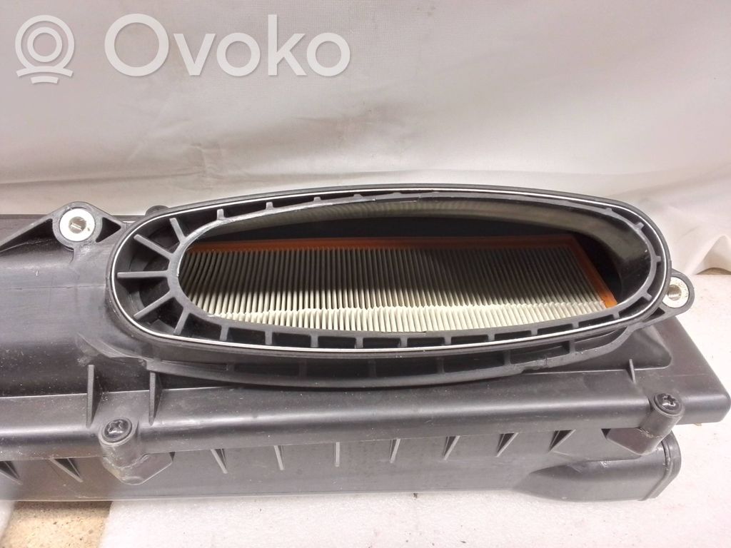 IME3253 Porsche Panamera (970) Boîtier de filtre à air 97011002102 ...