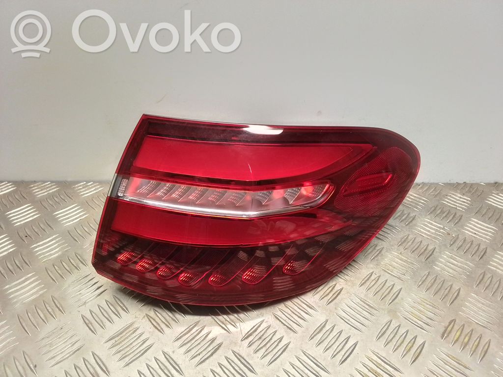 A2539061000 Mercedes-Benz GLC X253 C253 Feux arrière / postérieurs, 140,00 € | OVOKO