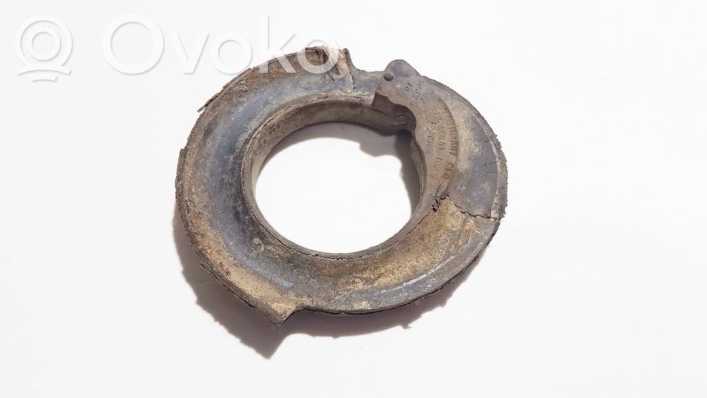 4d0412107b Audi A4 S4 B5 8D Front coil spring rubber mount, €6.50 | RRR