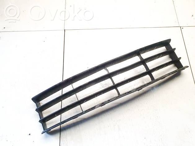 Skoda Octavia Mk2 (1Z) Front bumper lower grill, €13.10 | RRR