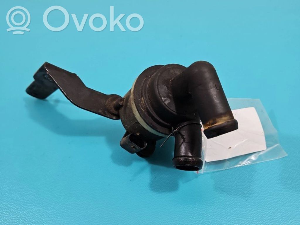 5N0965561A Seat Alhambra (Mk2) Electric auxiliary coolant/water pump, € ...