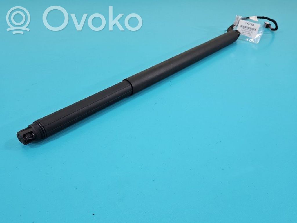 3V9827852B Skoda Superb B8 (3V) Takaluukun/tavaratilan luukun ...