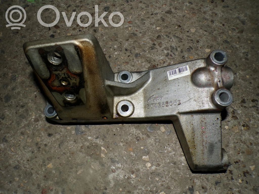 504384954 Iveco Daily 6th gen Engine mounting bracket, €28.24 | RRR