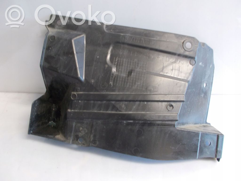 5370B055 Mitsubishi Outlander Engine splash shield/under tray, €38.82 | RRR