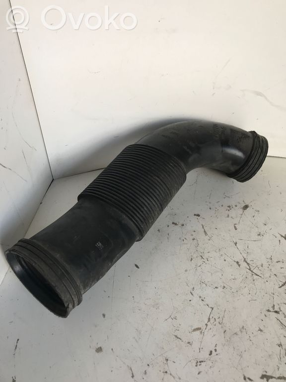 5801317091 Iveco Daily 5th gen Tuyau d'admission d'air turbo, 15,29 ...