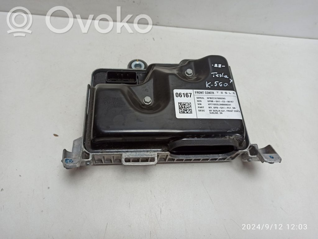 149732700B Tesla Model Y Central body control module, €222.00 | RRR
