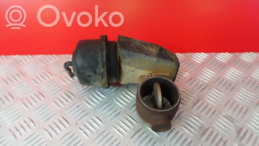 Mitsubishi Canter Boîtier de papillon électrique, 80,00 € | OVOKO