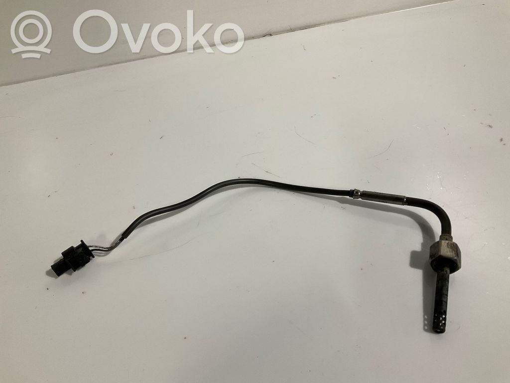 A0051539028 Mercedes-Benz E W211 Capteur de température des gaz d ...