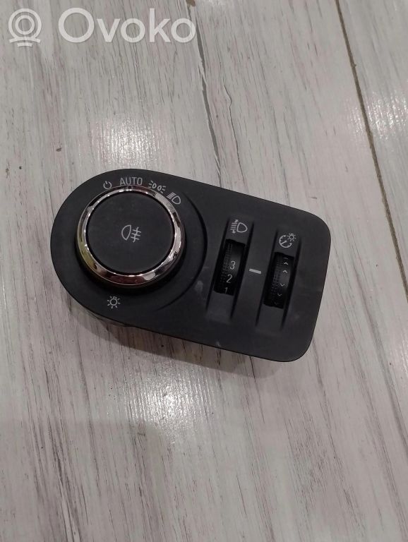 13294816 Opel Adam Panel lighting control switch, €36.68 | RRR