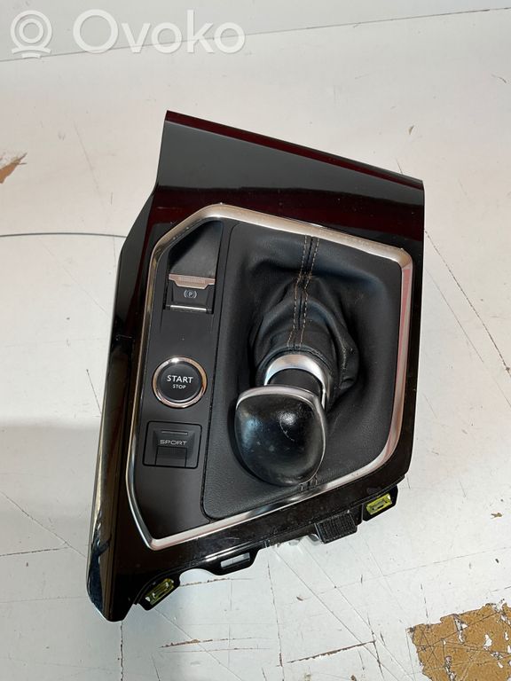 9814866577 Peugeot 3008 II Gear lever shifter trim leather/knob, €47.06 ...