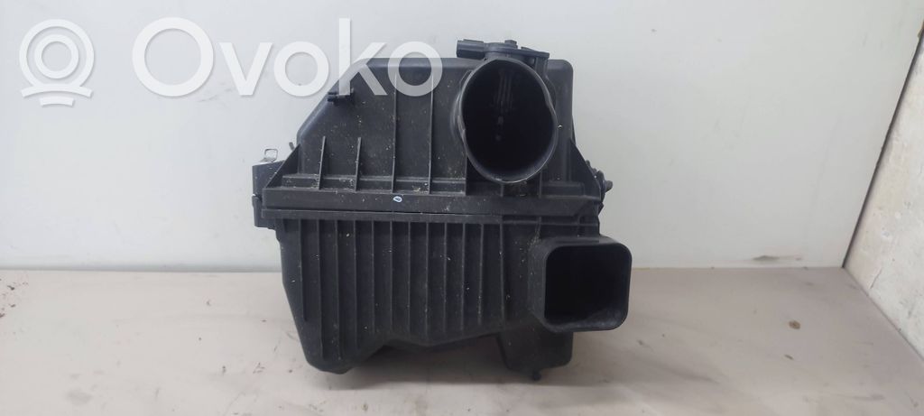 17812F0010 Toyota Sienna XL40 IV Air filter box, €290.00 | RRR