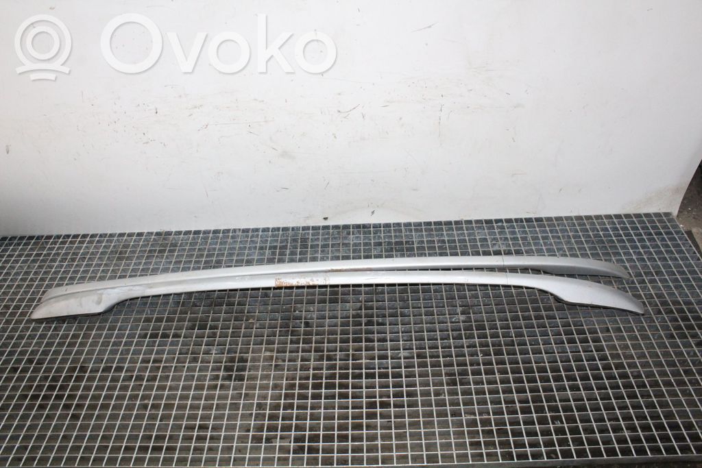 Hyundai Santa Fe Roof transverse bars on the "horns", €75.00 | RRR