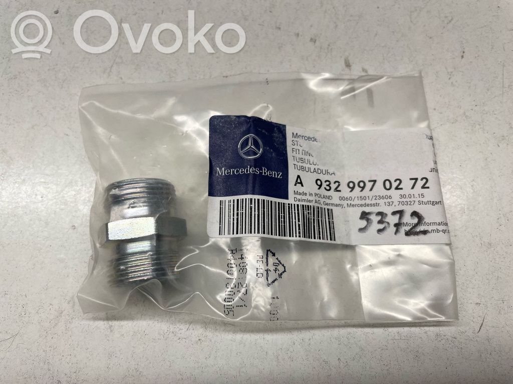 A9329970272 Mercedes-Benz Sprinter W906 Nuts/bolts, €5.00 | RRR