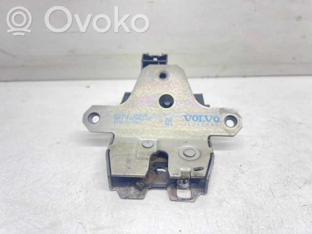 31335045 Volvo V60 Spyna galinio dangčio, 30,00 € | RRR