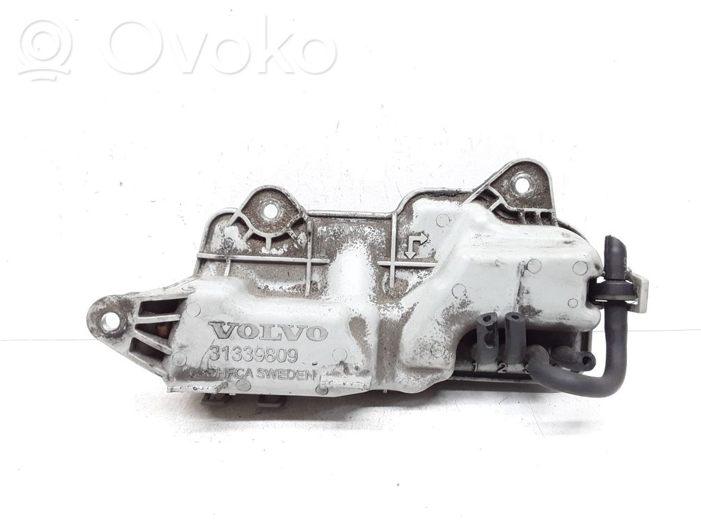 31339809 Volvo V60 Réservoir d'air sous vide, 10,00 € | OVOKO