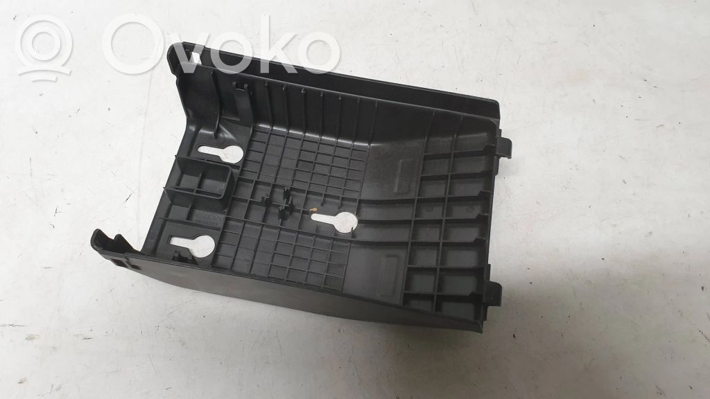 31494567 Volvo XC90 Couvercle de boîte à fusibles, 10,00 € | OVOKO