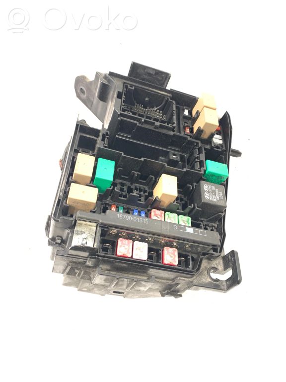 3916037110 Hyundai Santa Fe Module de fusibles, 78,20 € | OVOKO