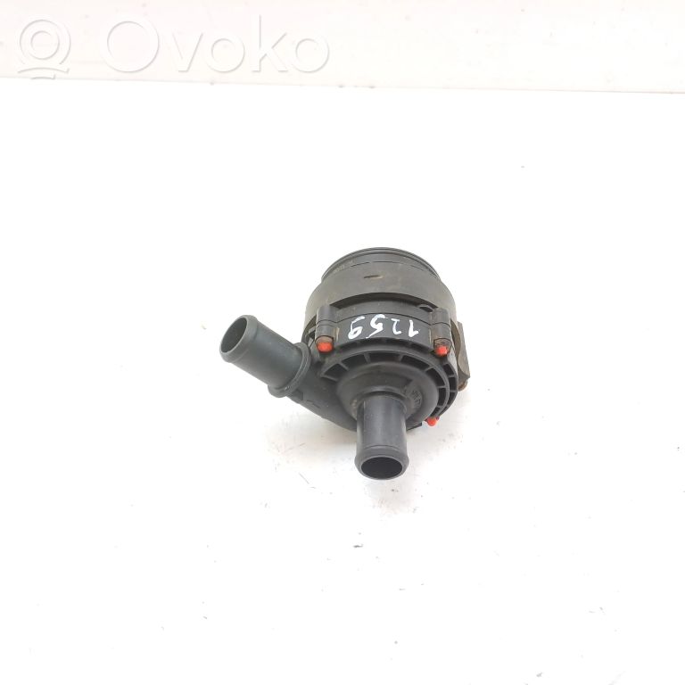 144B00004R Nissan NV400 Pompe à eau de liquide de refroidissement, 19 ...