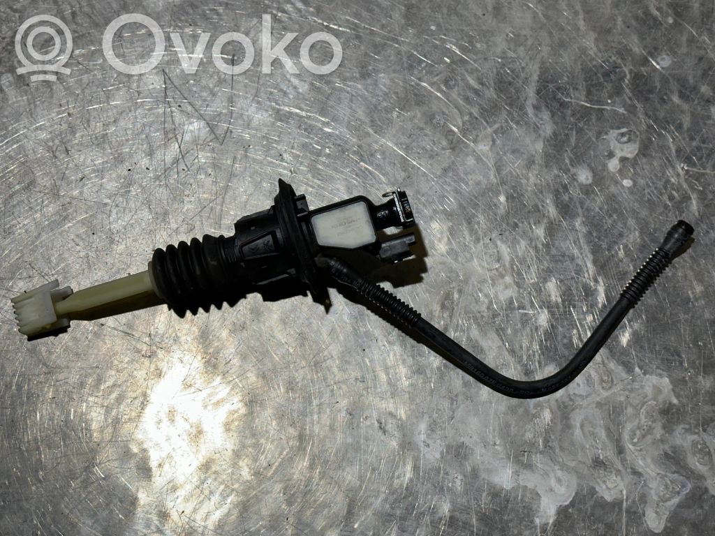 9809425480 Peugeot 308 Maître-cylindre d'embrayage, 30,00 € | OVOKO