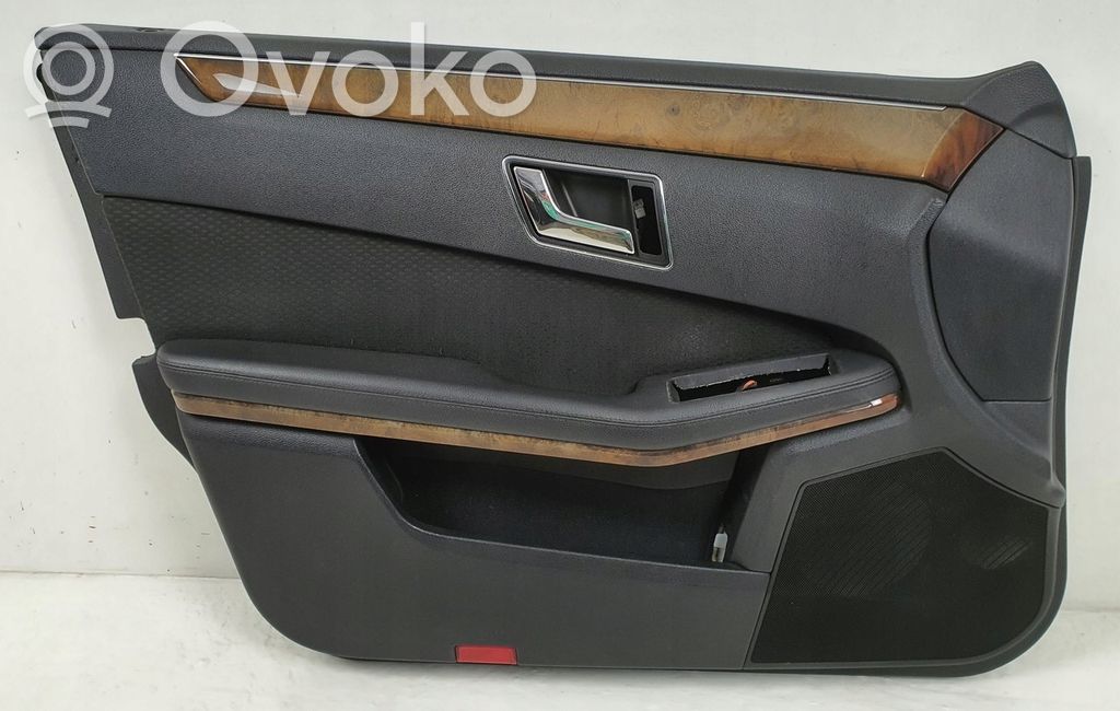 Mercedes-Benz E W212 Front door card panel trim, €65.29 | RRR