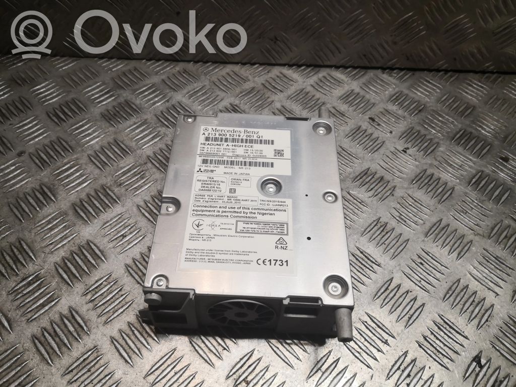 2139005219 Mercedes-Benz E W213 Radio/CD/DVD/GPS head unit, €415.00 | RRR