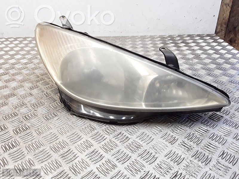 9922681017 Toyota Previa (XR30, XR40) II Priekinis žibintas, 40,00 € | RRR