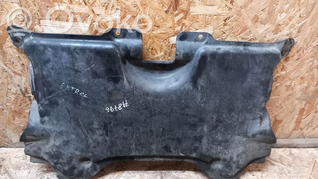 A2045200823 Mercedes-Benz C W204 Engine splash shield/under tray, €30. ...