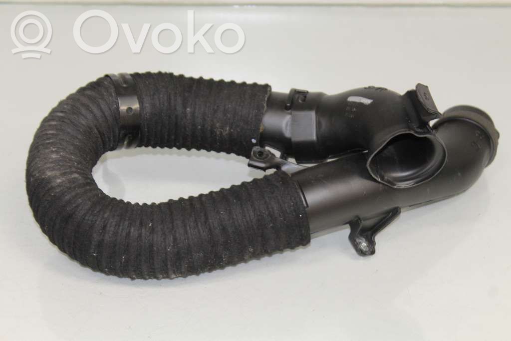 17752-37030 Toyota Avensis T270 Oro filtro dėžė, 22,33 € | RRR