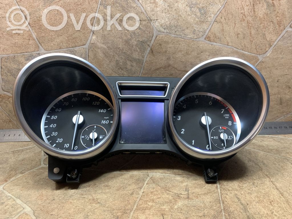 Mercedes-Benz GL X166 Compteur de vitesse tableau de bord, 95,00 € | OVOKO