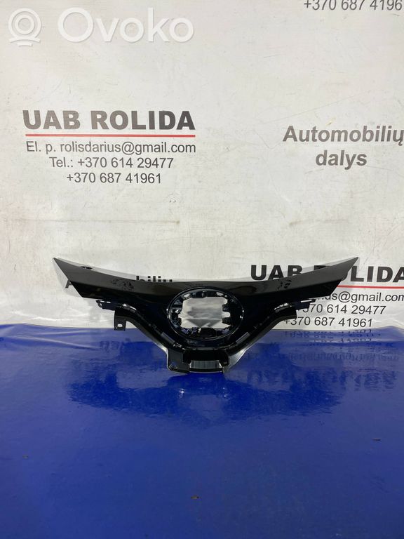 Toyota C-HR I Front bumper upper radiator grill, €100.00 | RRR