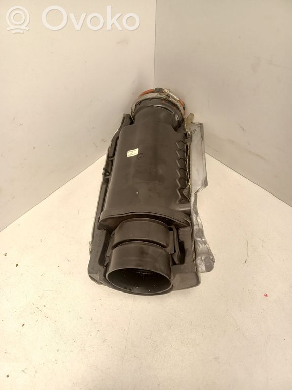 31474846 Volvo XC90 Résonateur d'admission d'air, 20,00 € | OVOKO