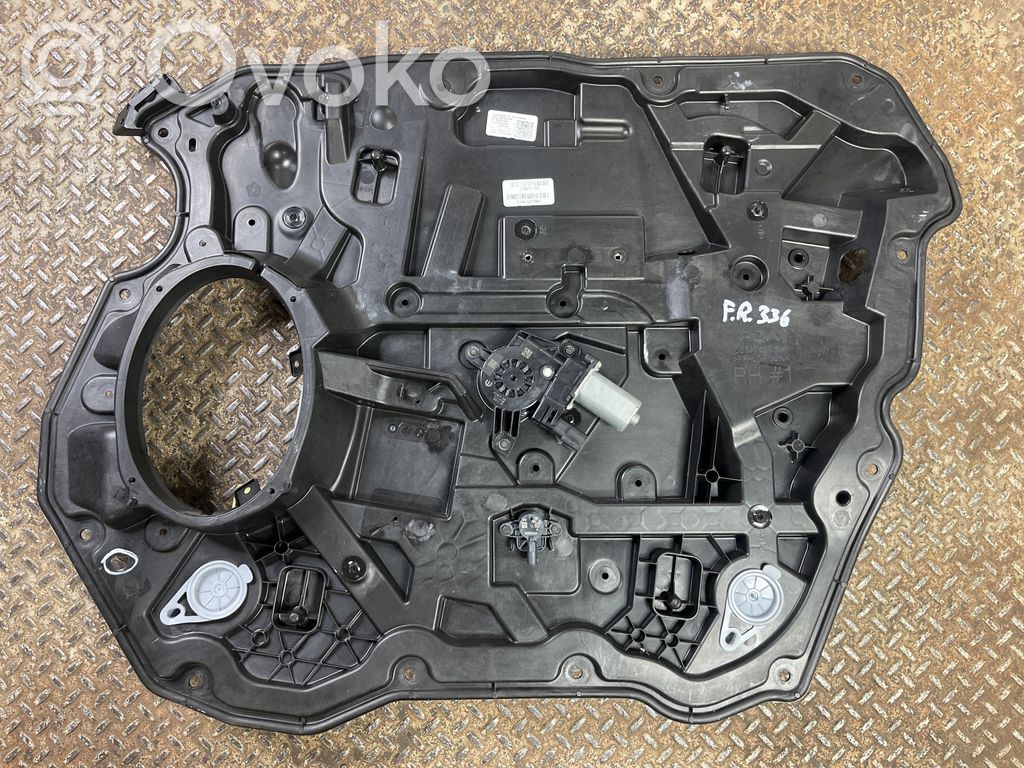 4CJ9751SH46 Ram 1500 Front door window regulator with motor, €95.00 | RRR