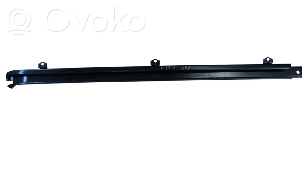 A4477660437 Mercedes-Benz Vito Viano W447 Rouleau guidage pour porte ...