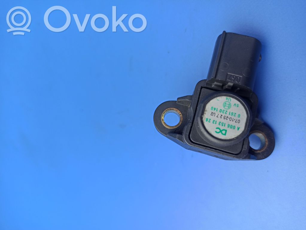 PUM15751 Mercedes-Benz C W204 Capteur de pression d'air A0061531328 ...