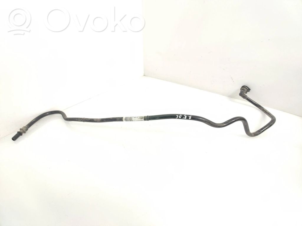7393051 BMW 5 G30 G31 Tubo flessibile del liquido di raffreddamento del ...