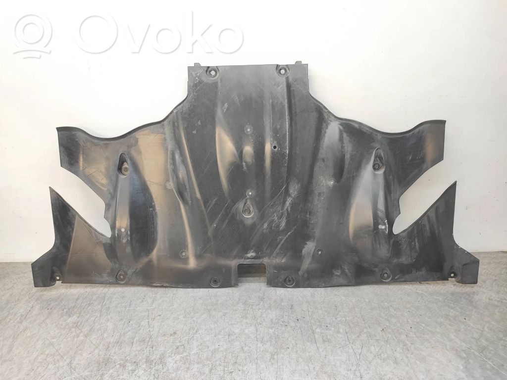 149877100E Tesla Model Y Center/middle under tray cover, €150.00 | RRR