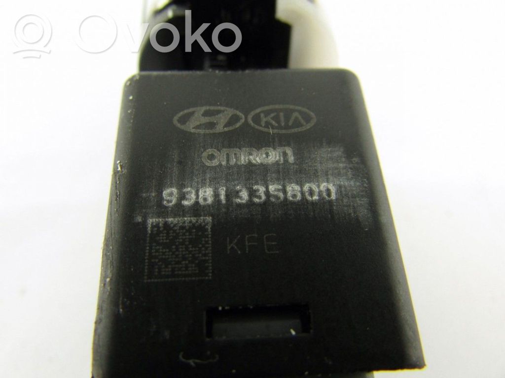 938133S800 Hyundai Tucson TL Brake pedal sensor switch, €10.00 | RRR