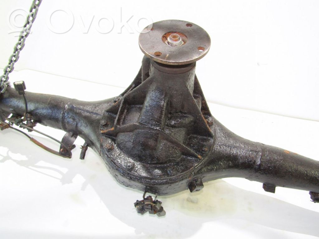 Mitsubishi L200 Rear axle beam, €500.00 | RRR