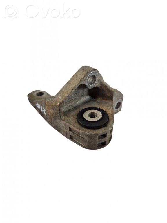 309C74 Ford Kuga I Engine mounting bracket, €20.00 | RRR
