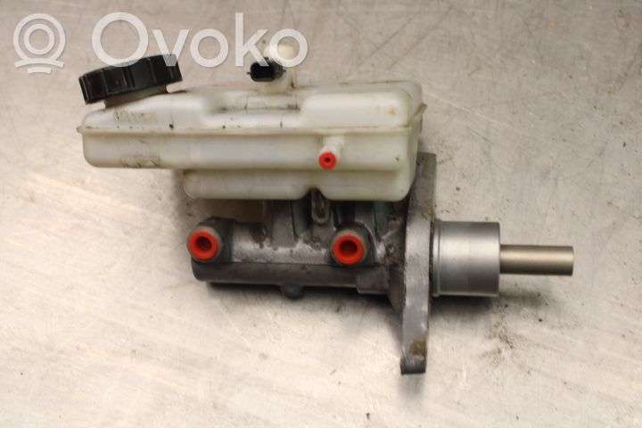 460110032R Renault Master III Master brake cylinder, €44.64 | RRR