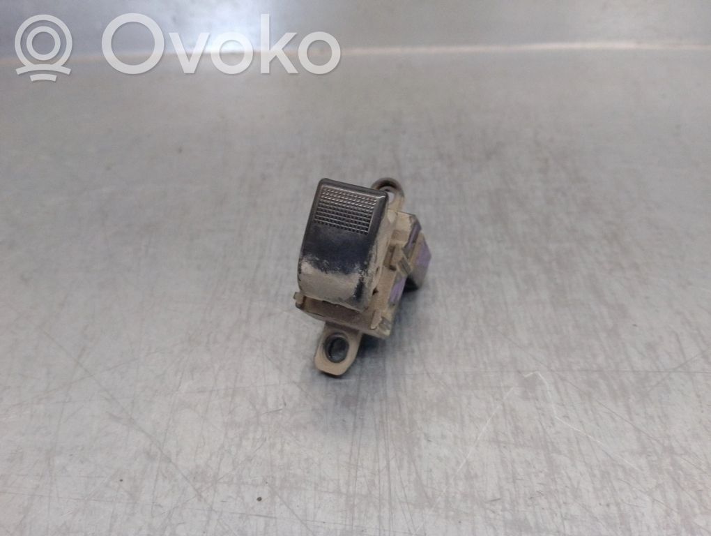 1452625 Ford Ranger Electric window control switch, €10.82 | RRR