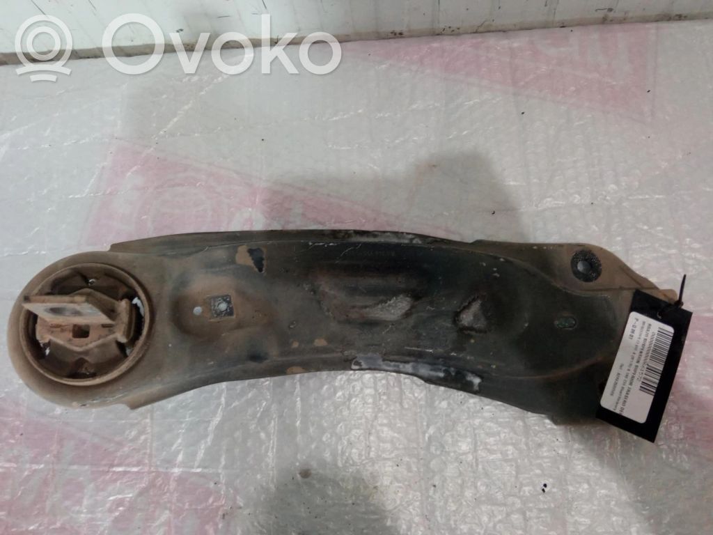 A2463500506 Mercedes-Benz A W176 Triangle bras de suspension supérieur ...