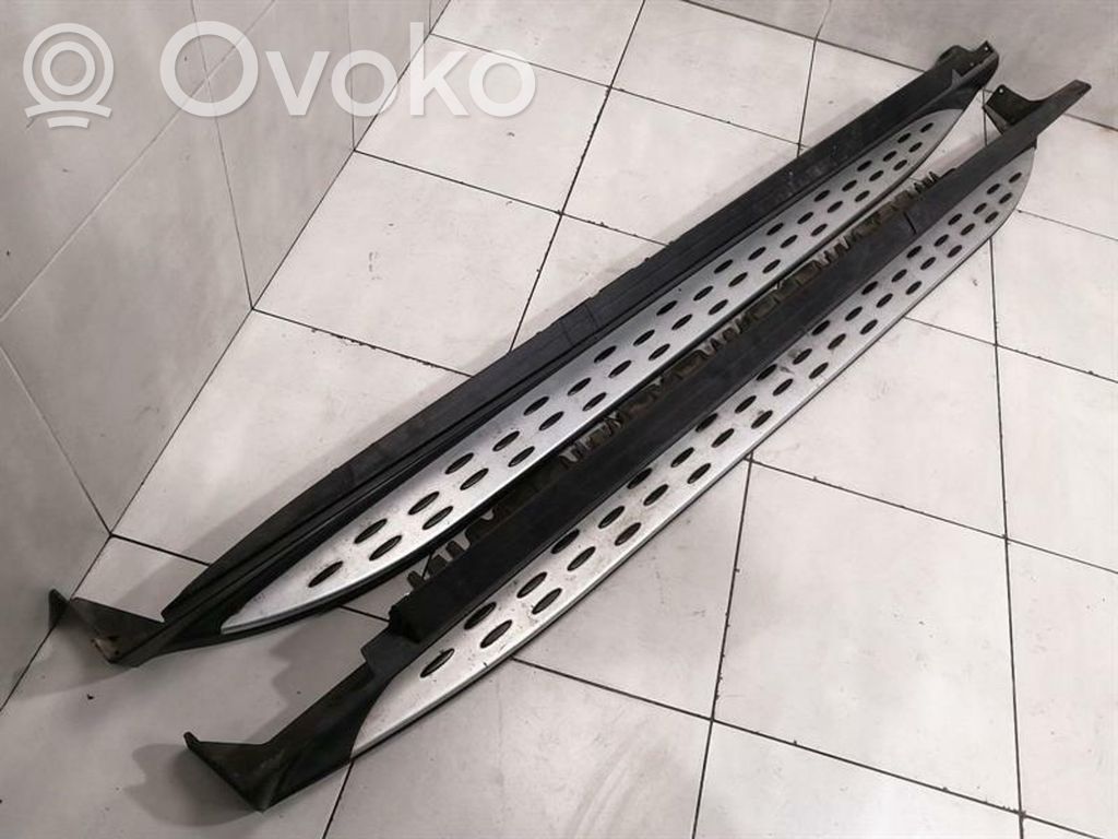 RGM15998 Mercedes-Benz GLE (W166 - C292) Marche-pieds A1666900175 ...