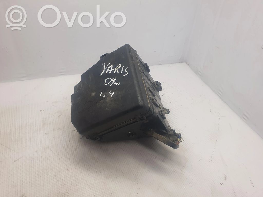 8264147020 Toyota Yaris Boîte à fusibles, 29,00 € | OVOKO