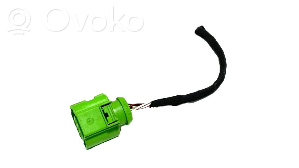 4H0973713C Skoda Enyaq iV Altri relè, 3,90 € | OVOKO