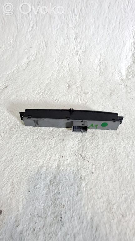 735485931 Fiat Linea Hazard light switch, €39.80 | RRR