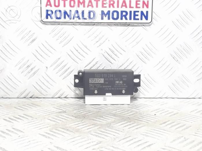 5Q0919294L Skoda Superb B8 (3V) Parking PDC control unit/module, €54.45 ...