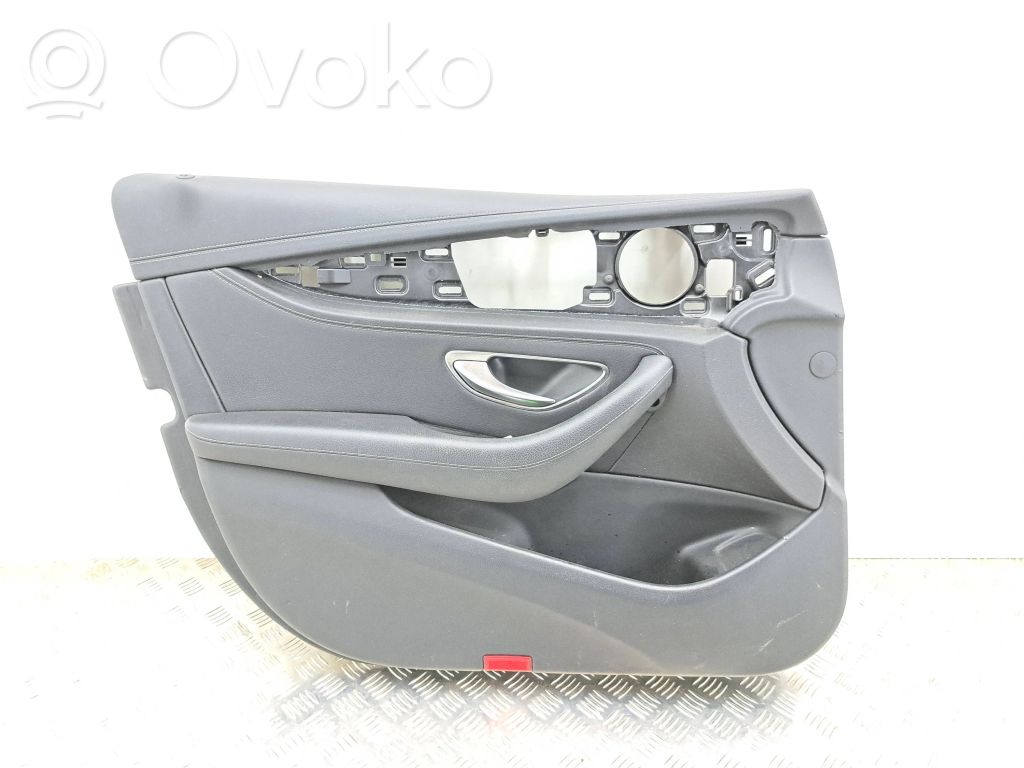 Mercedes-Benz E W213 Front door card panel trim, €30.00 | RRR